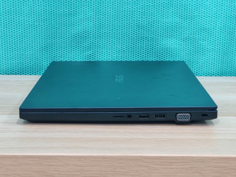 ASUS ExpertBook P2 (P2451FB) Laptop Review: Does It Mean Business ...