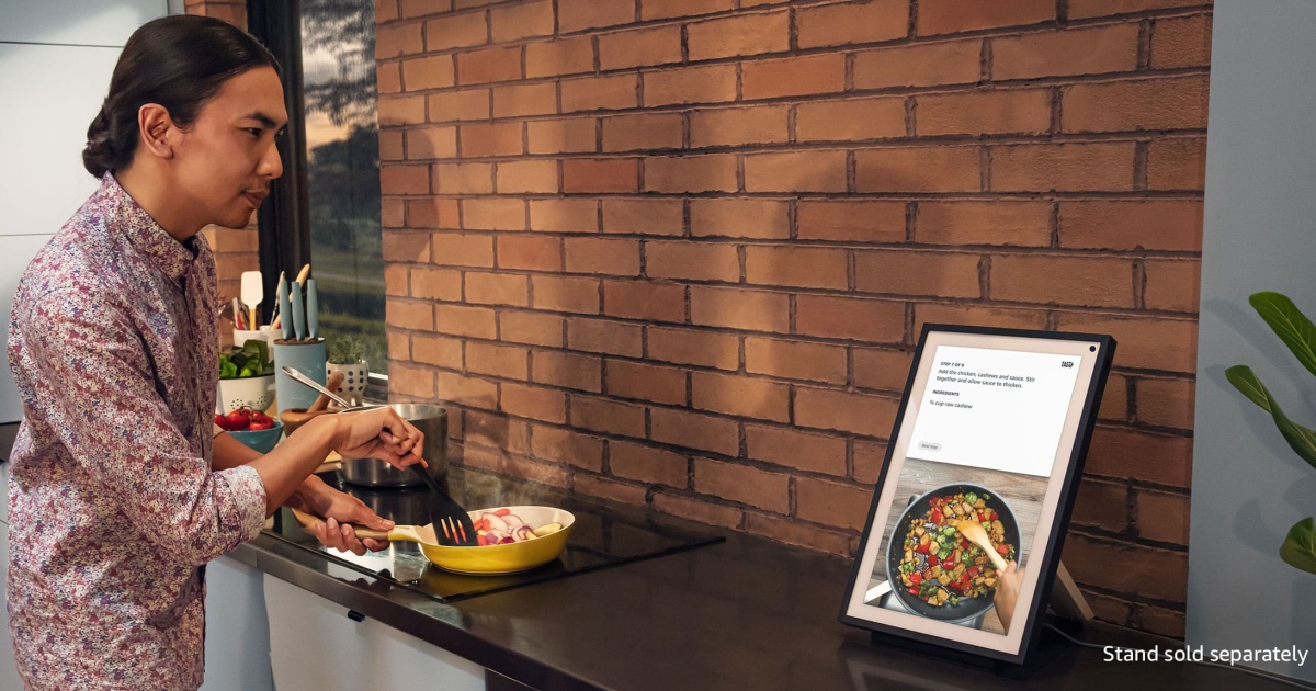 Amazon Launched A Giant Echo Show With 15-Inch Display, Blink Video ...